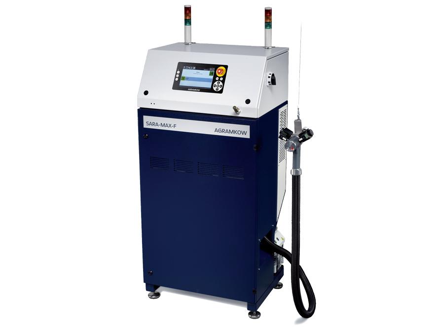 Refrigerant charging machines for flammable refrigerants